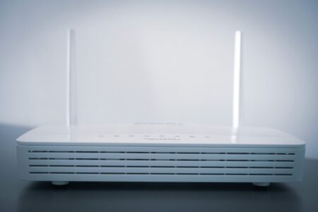 Fiber Optic Internet – A Complete Guide • DataFeature